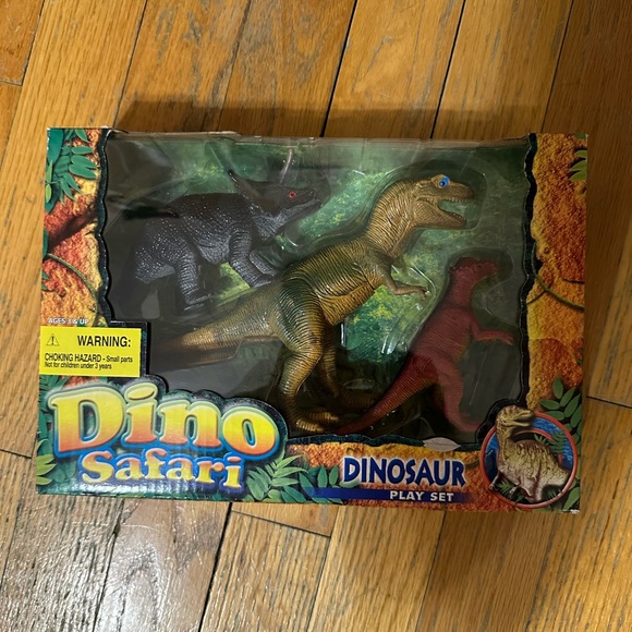 Dino Safari | Toys | Trex Dino Safari Play Set New | Poshmark